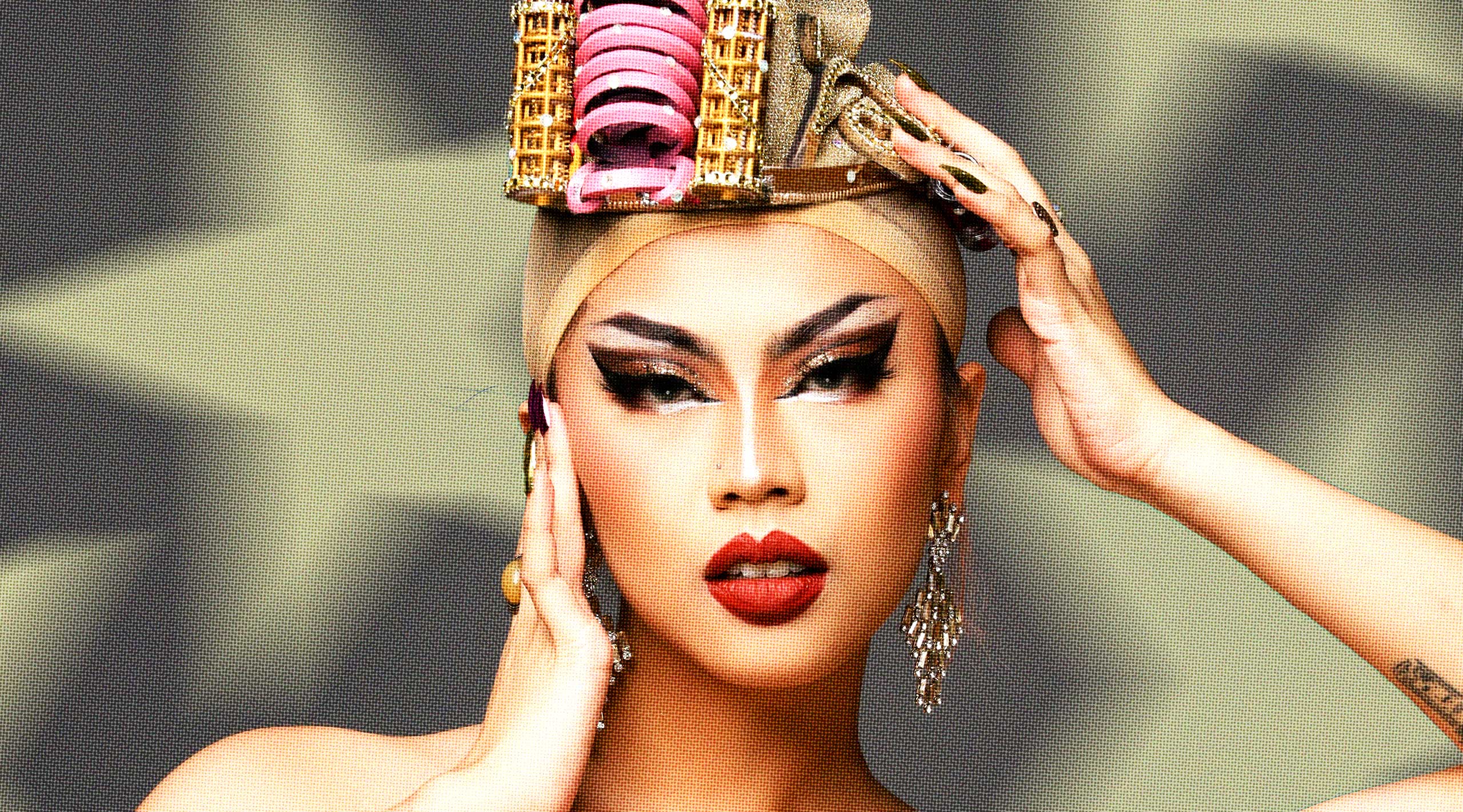 Savvy Tan Wins First-Ever Mudrakels Drag Crown
