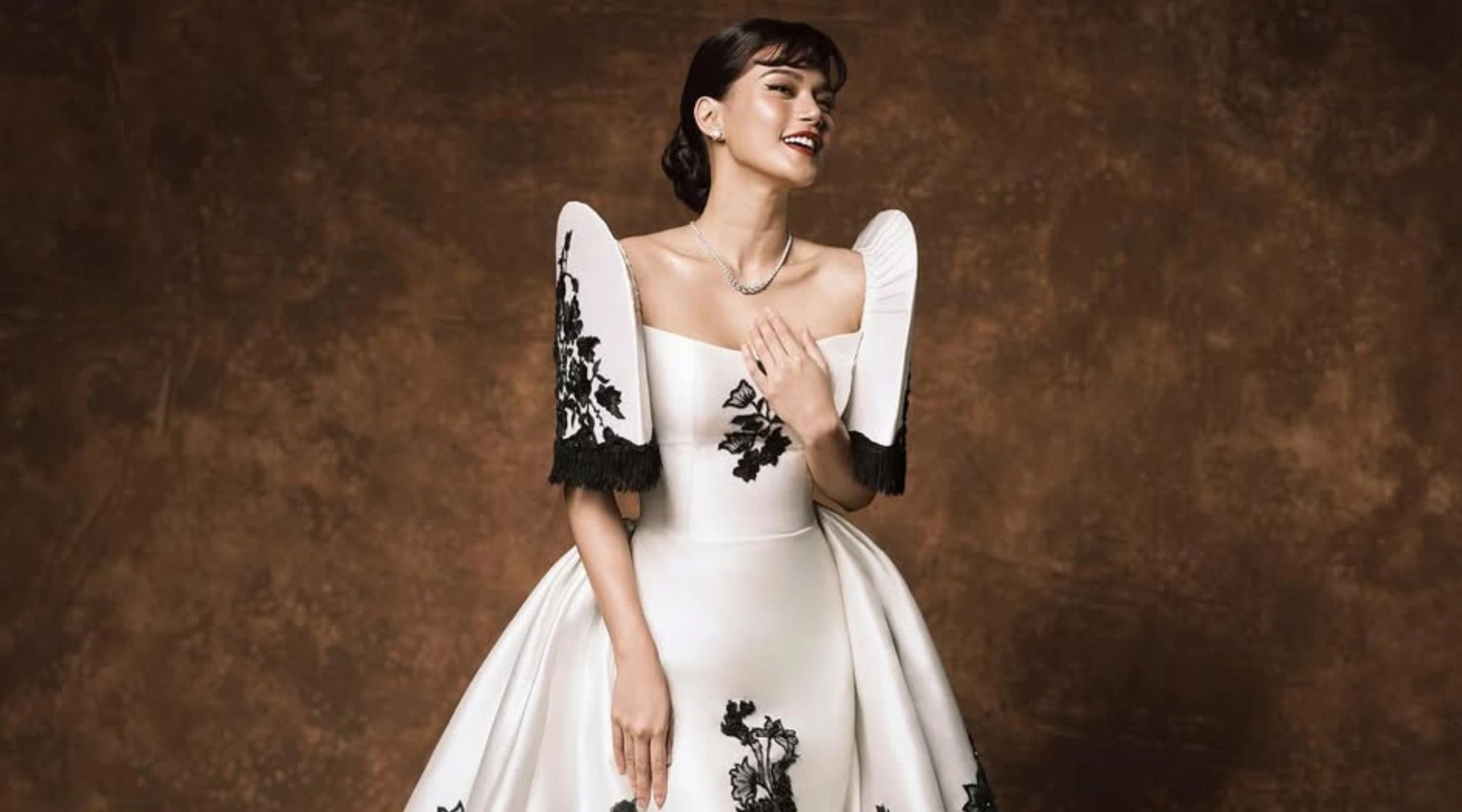 How Audrey Hepburn Inspired Maris Racal’s Filipiniana